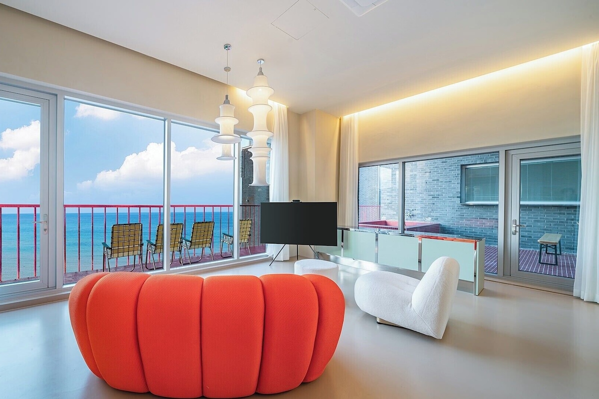 Suite Premium, terraço | Edredões de penas, camas de colchão viscoelástico, Wi-fi grátis 