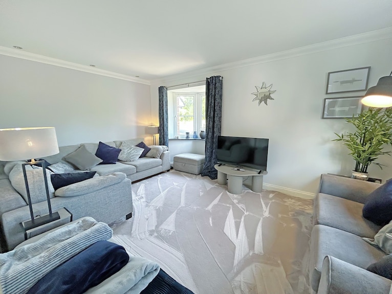2 Bedroom Accommodation In Thrapston - Bedfordshire