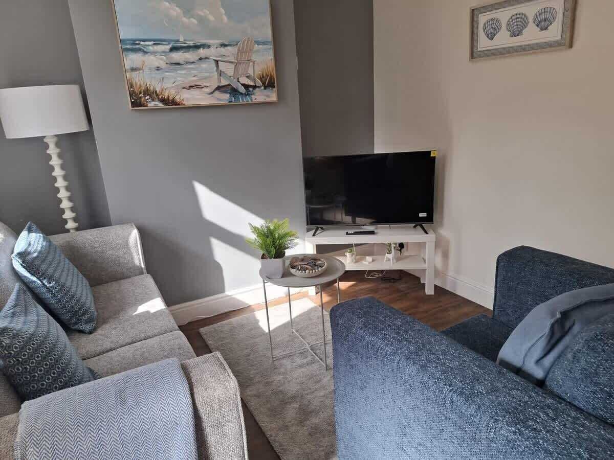 Entire 3 Bed Home Near Beach & Attractions - Great Yarmouth