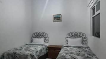 Quarto Duplo, vista para o jardim | Wi-fi grátis