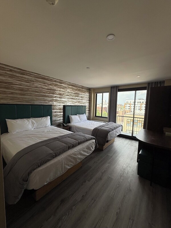 Skylux Hotel Long Island City - New York