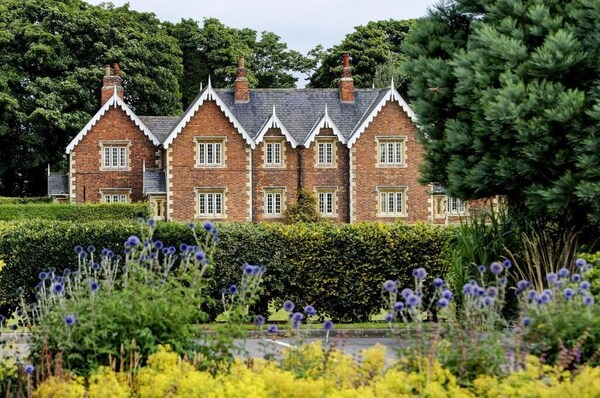 Mount Pleasant Hotel Cottages - Derbyshire