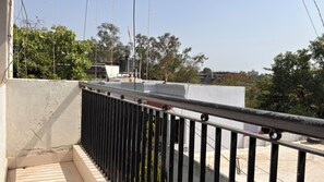Quarto luxo, sacada | Área da propriedade