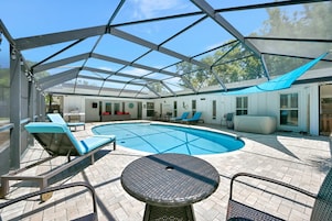 Casa conforto, várias camas, piscina particular | Piscina | Piscina externa