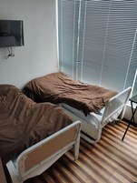 Quarto duplo básico | Wi-Fi de cortesia