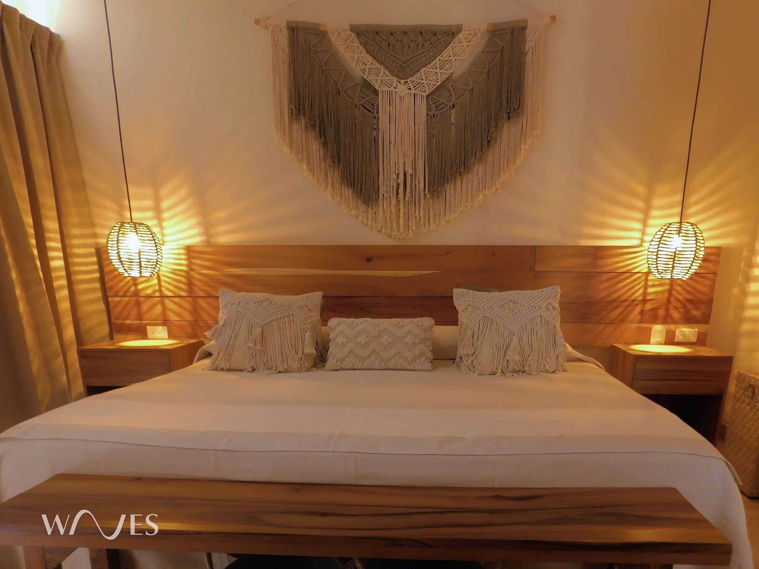 Apartamento Deluxe | Cofre com capacidade para portátil, cortinas/cortinados opacos 