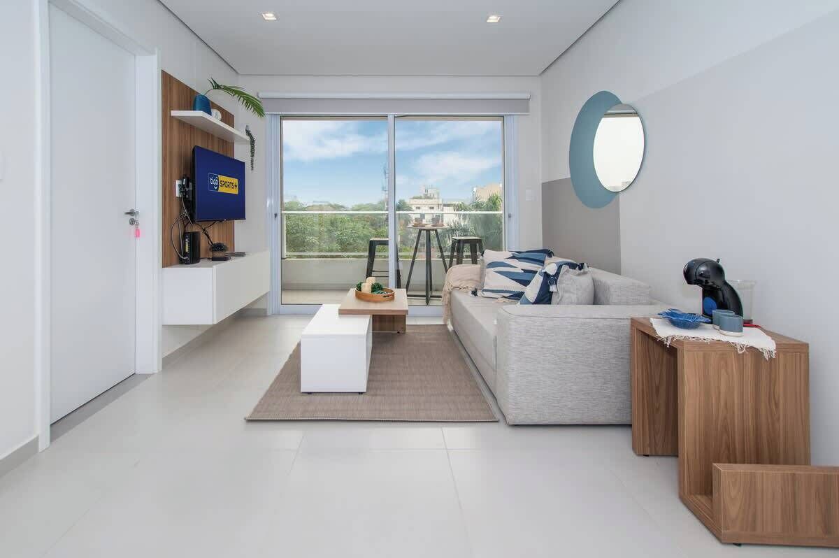 Apartamento, varanda, Vista para a cidade | Sala de estar
