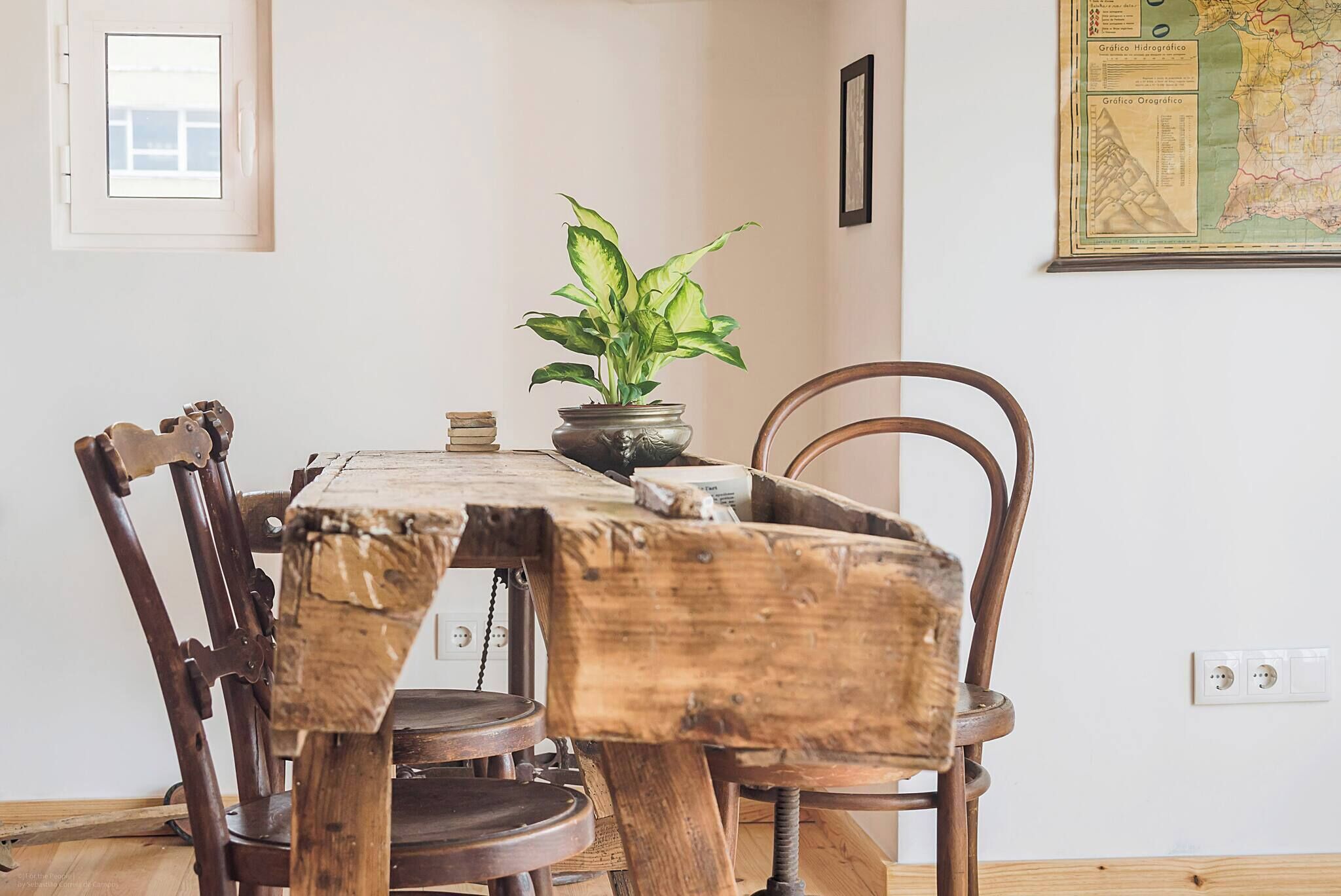 Apartamento, 2 quartos, sacada, vista para o jardim | Sala de jantar