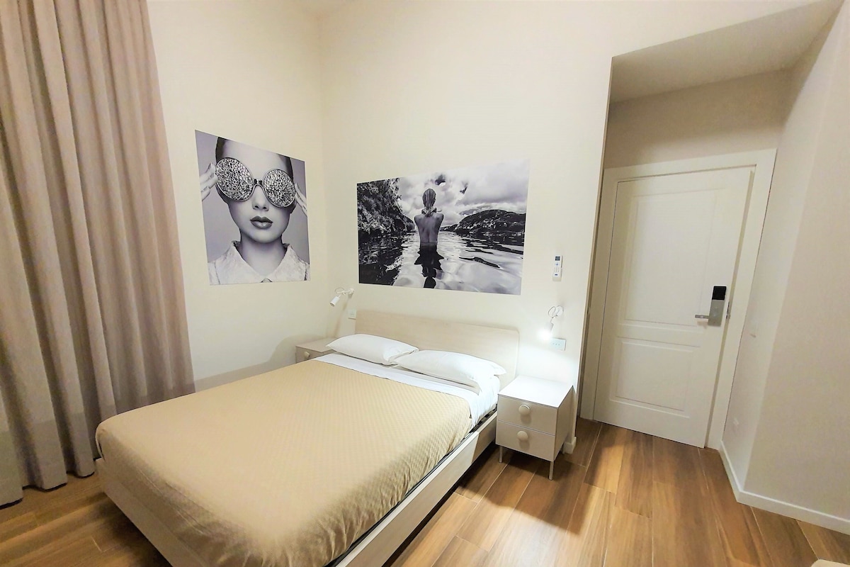 Quarto triplo | Banheiro | Chuveiro, secador de cabelo, toalhas de banho, sabonete