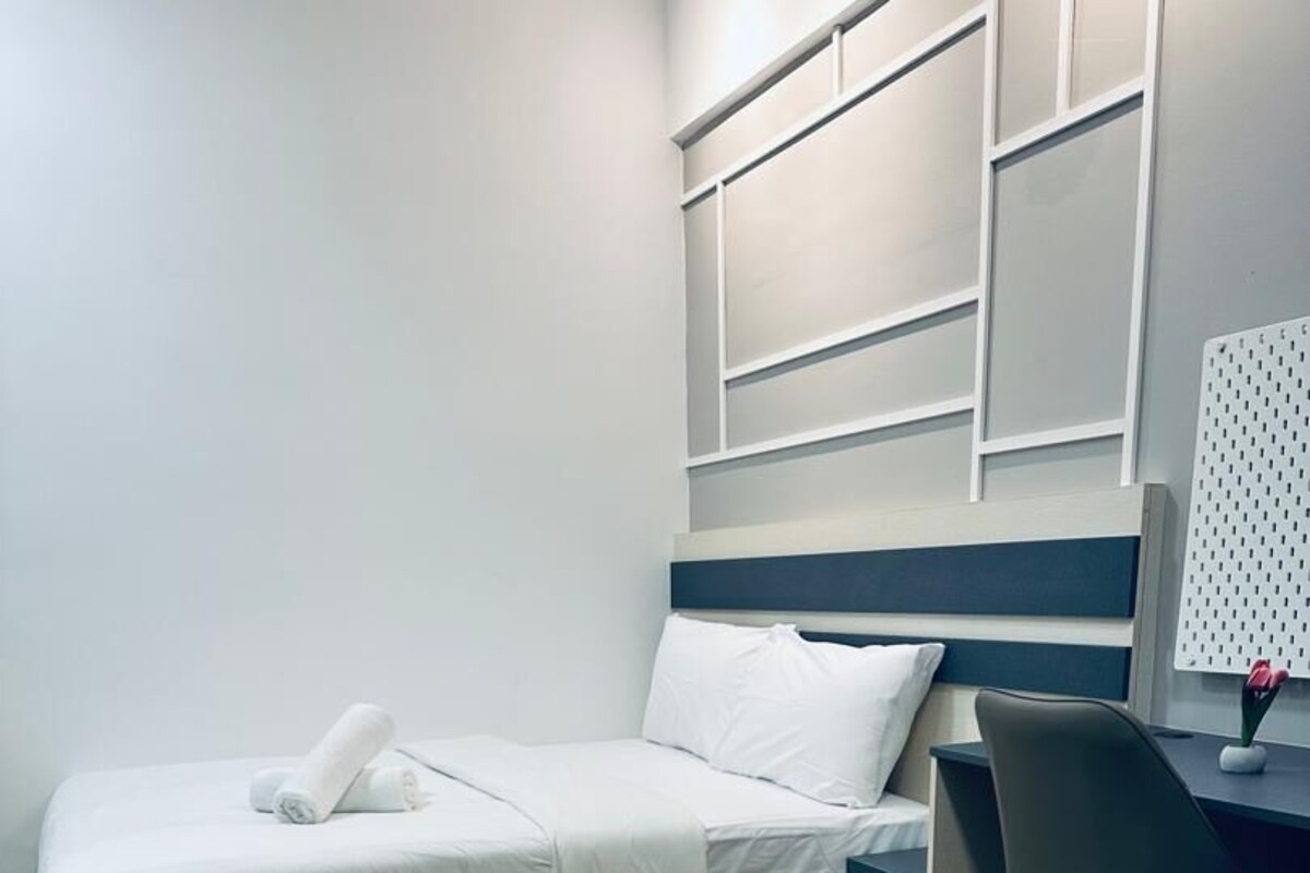 Apartamento Familiar, varanda, Vista para a cidade | Secretária adequada para computadores portáteis, Wi-fi grátis 