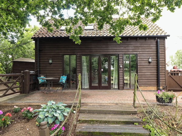 Willow Tree Barn - Cambridgeshire