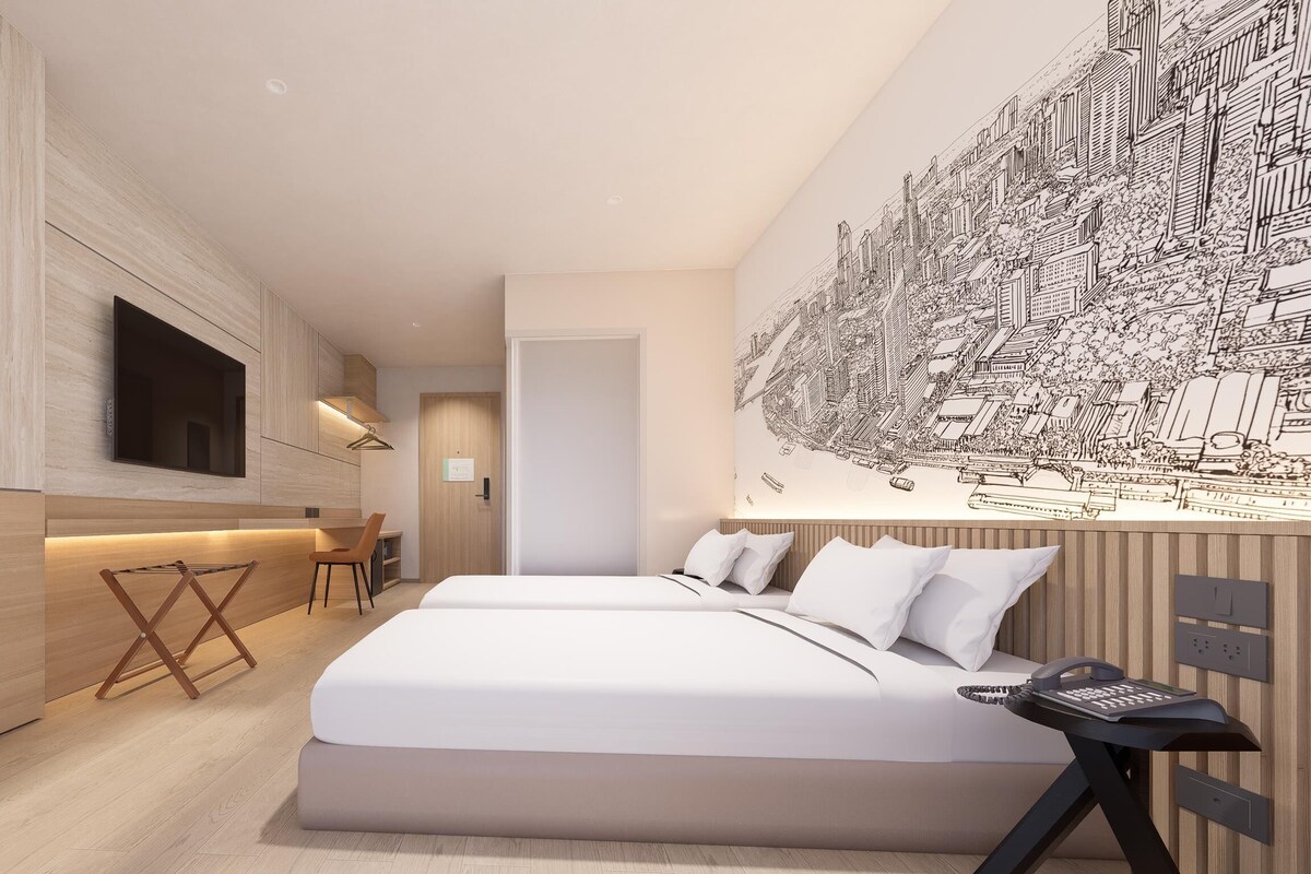 Quarto Deluxe, 2 camas individuais, não fumadores | Cofre no quarto, secretária, cortinas/cortinados opacos, Wi-fi grátis 