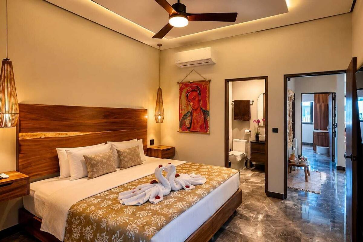 Apartamento Deluxe, 2 quartos, varanda, vista para o pátio | Cortinas/cortinados opacos, ferro/tábua de engomar, Wi-fi grátis