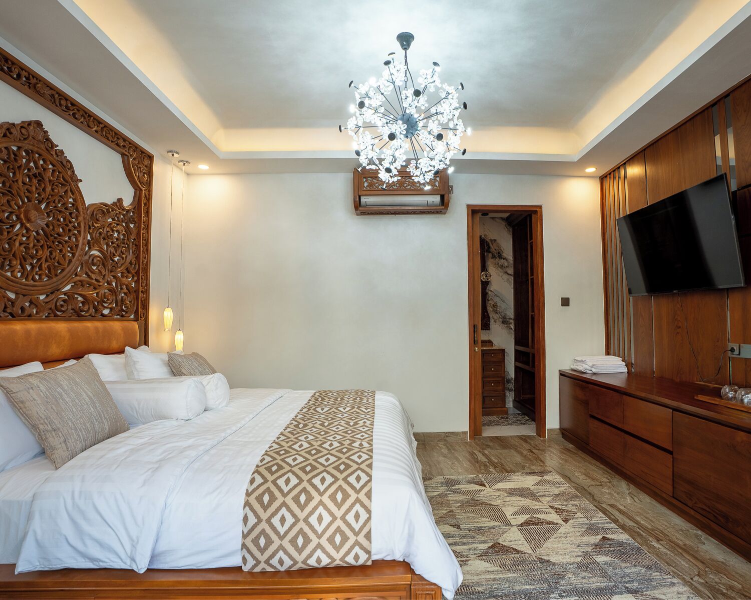 Secretária, Wi-fi grátis, roupa de cama fornecida 