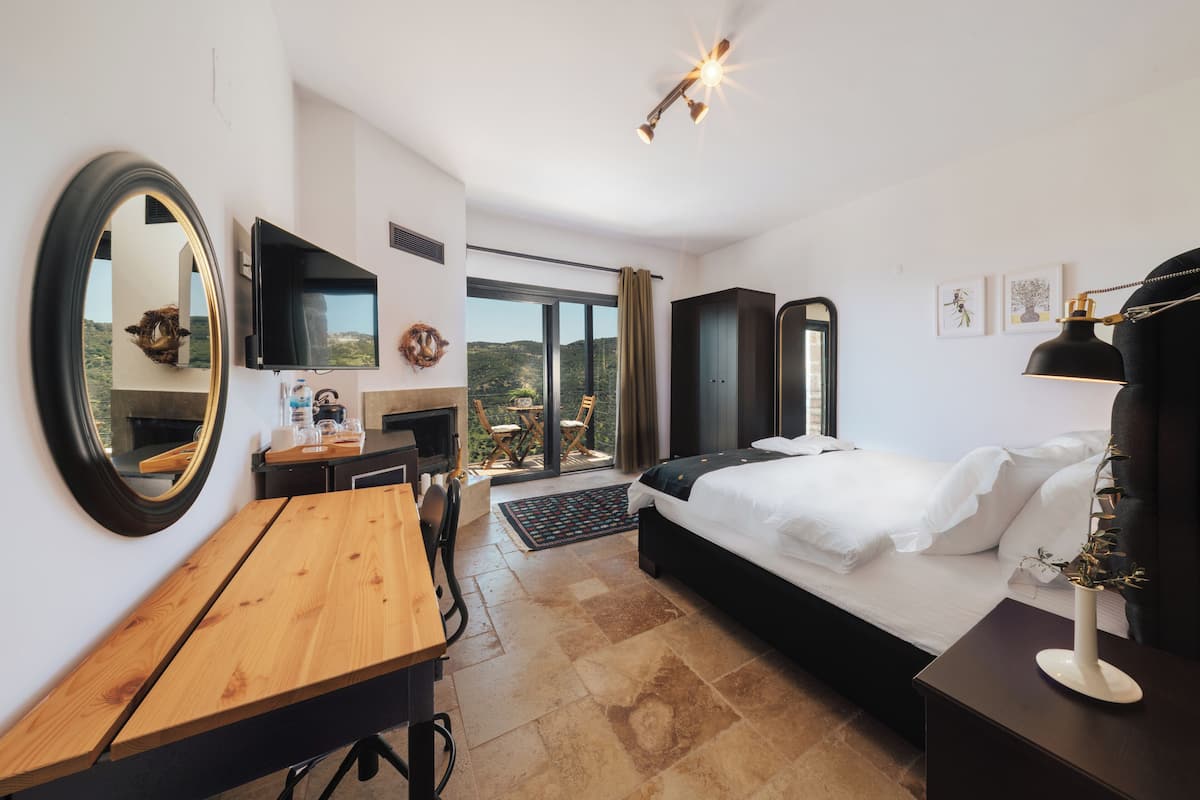 Quarto Superior, varanda, vista para o mar | Wi-fi grátis
