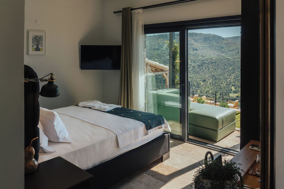 Quarto Standard, pátio, vista para o mar | Wi-fi grátis
