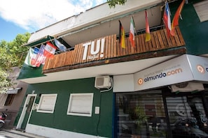 Fachada da propriedade