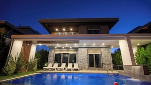 Villa, 3 quartos, fumadores, piscina privativa | Piscina | Piscina exterior 