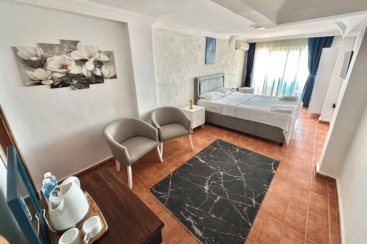 Quarto Standard, varanda, vista para o mar | Wi-fi grátis 