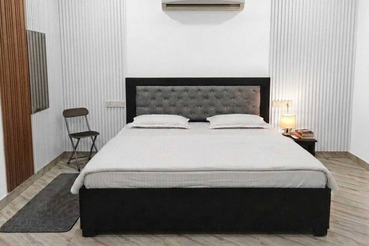 Quarto Duplo | Camas desdobráveis, roupa de cama fornecida 