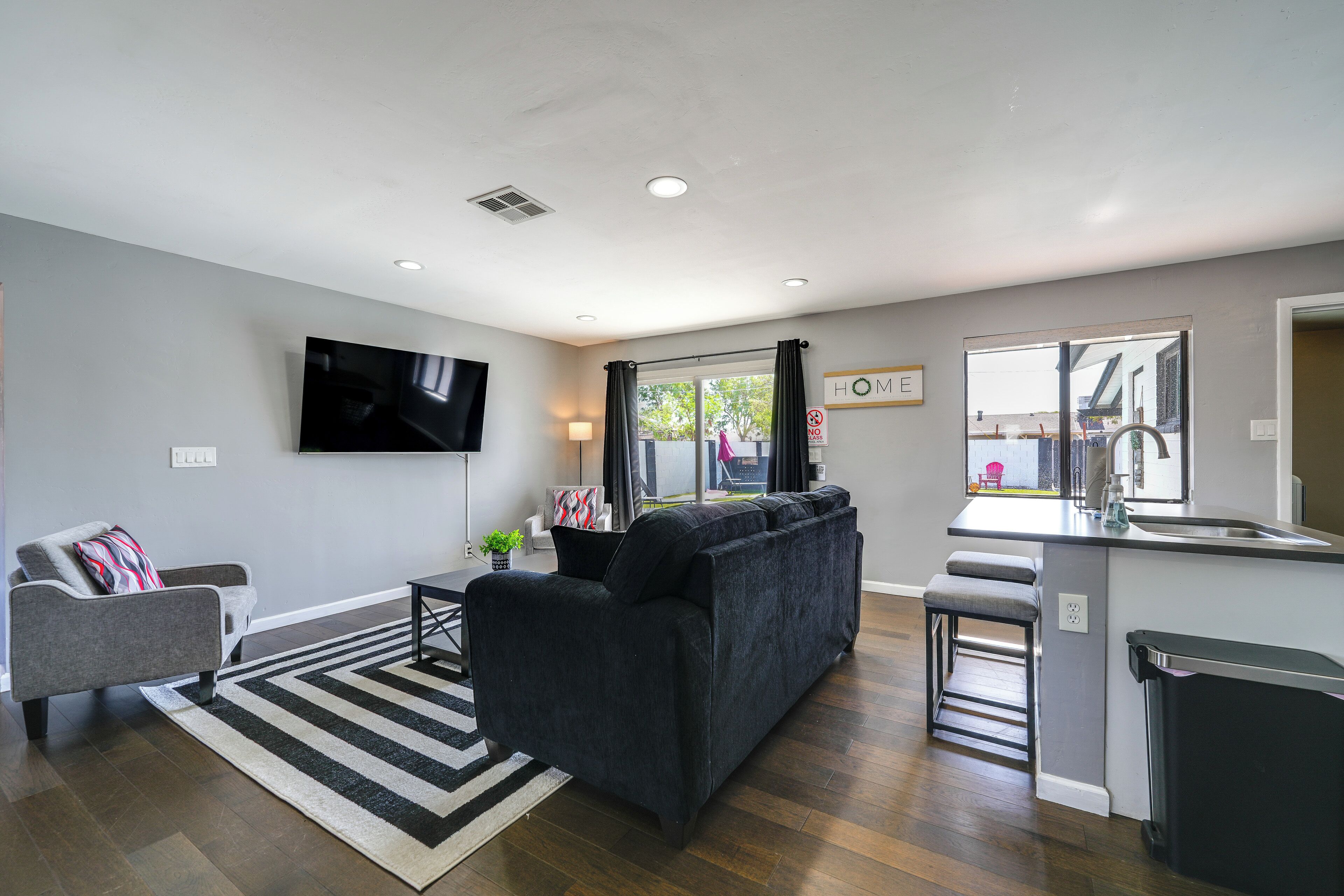 Desert Retreat W/ Pool Near Dtwn Tempe & Asu - Mesa, AZ