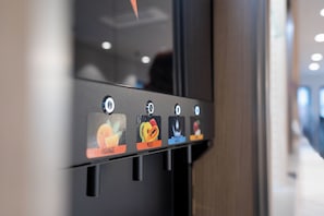 Pequeno-almoço tipo buffet diário mediante uma taxa