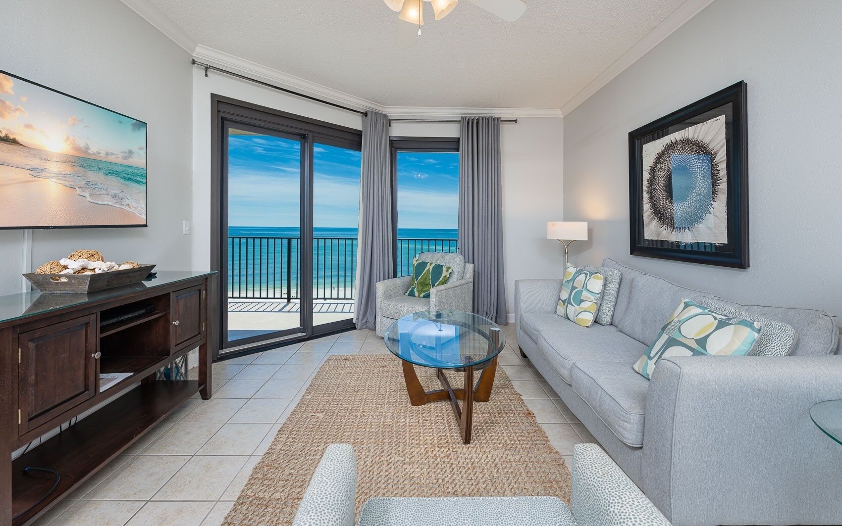 Condo, 2 quartos | Área de estar