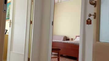 Quarto Familiar, varanda, vista para o pátio | Interior