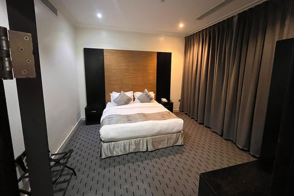 Suite Júnior | Cofre no quarto, ferro/tábua de engomar, Wi-fi grátis 
