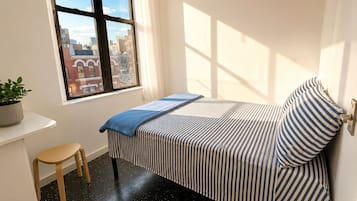 Quarto Duplo | Roupa de alta qualidade, camas de colchão viscoelástico, Wi-fi grátis