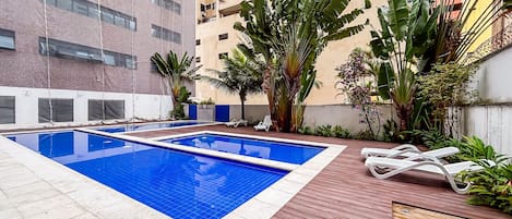 Apartamento | Piscina | 3 piscinas externas