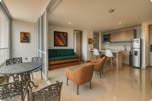Apartamento, 2 quartos | Sala