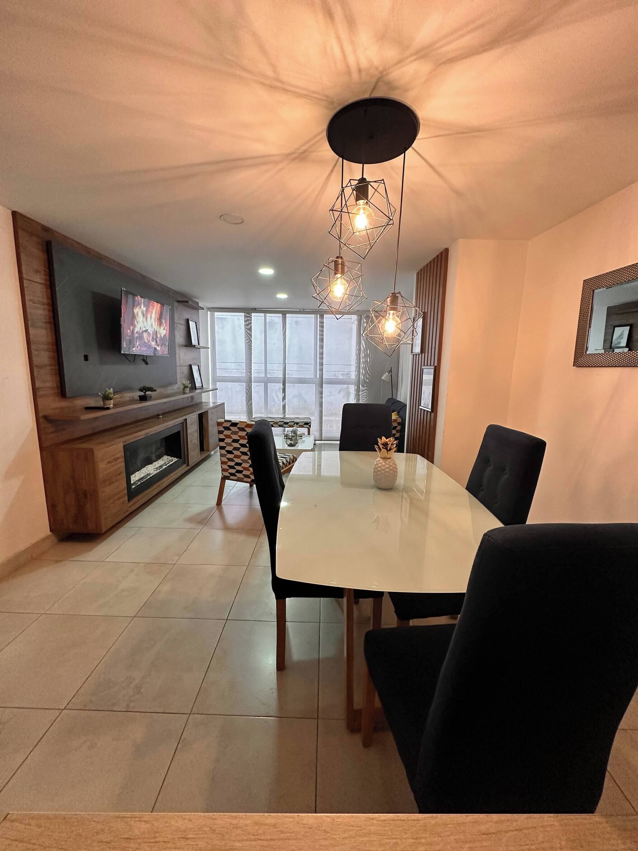 Apartamento, 3 quartos | Restaurantes