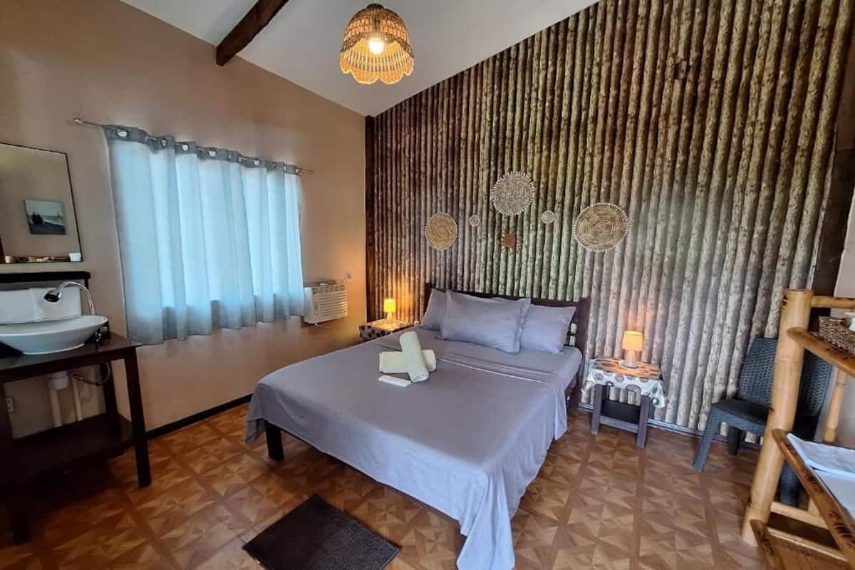 Quarto Individual, varanda, vista para o jardim | Quartos insonorizados, ferro/tábua de engomar, Wi-fi grátis 