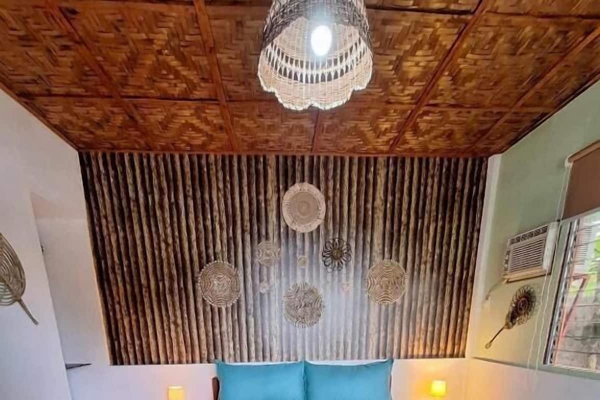 Chalé Deluxe, varanda, vista para o jardim | Quartos insonorizados, ferro/tábua de engomar, Wi-fi grátis 