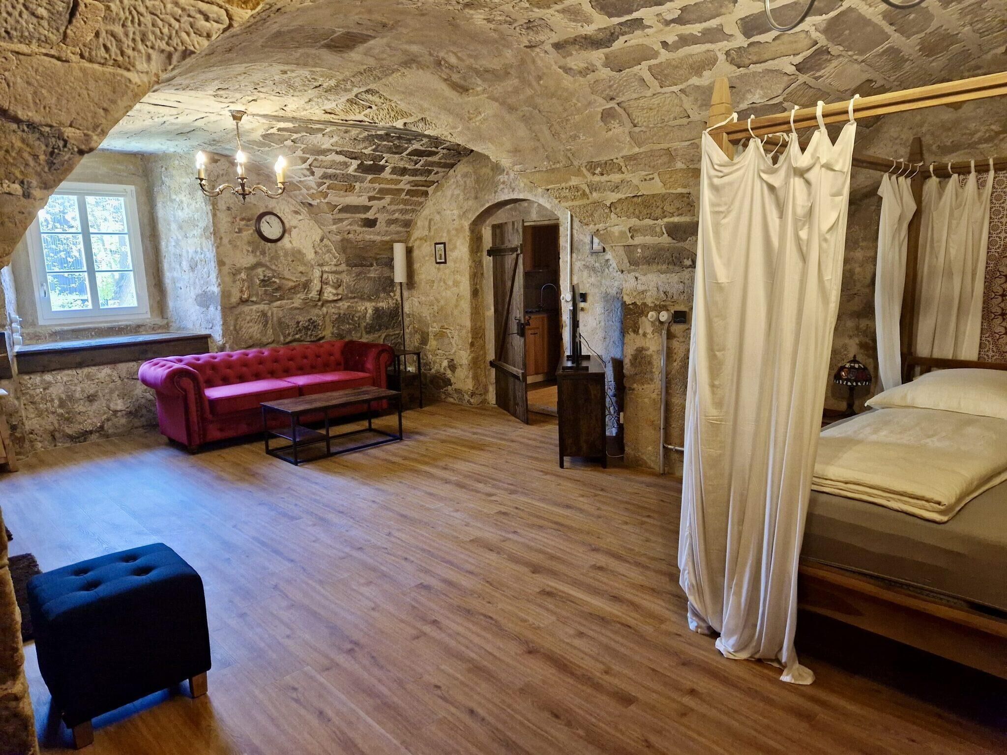 Loft-style Apartment With Underfloor Heating And Historic Charm - Lichtenfels, Alemania