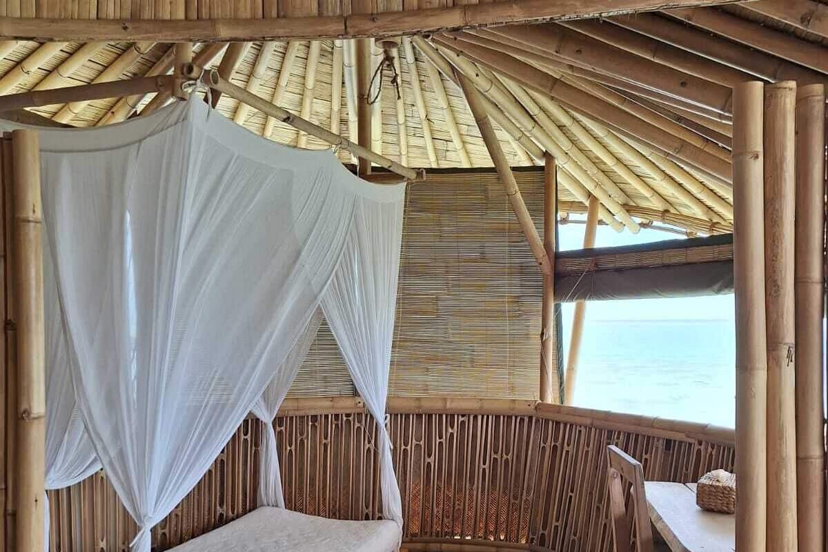 Quarto Triplo Deluxe, vista para o mar | Wi-fi grátis