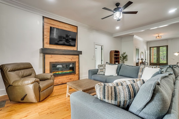 Luxe 4br Cabin At Innsbruck Resort In Helen - Helen