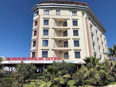 YUMURTALIK OTEL