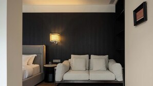 Quarto casal elite, sacada, vista para a colina | Parte interna