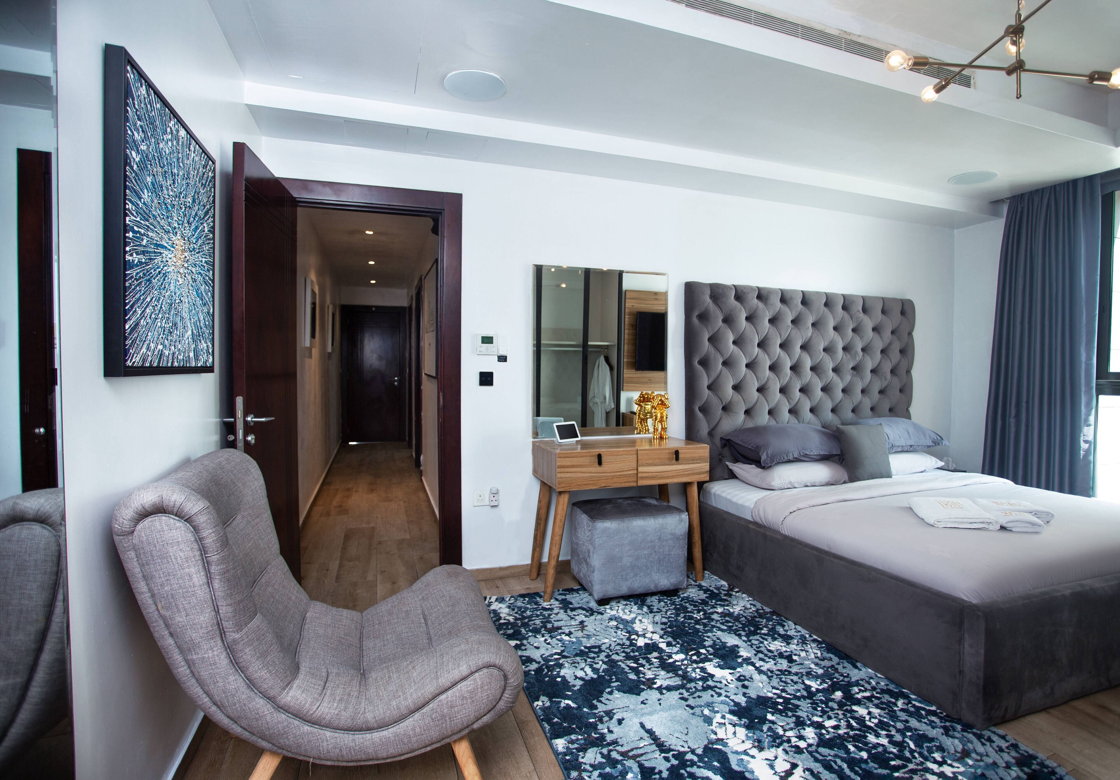 Apartamento de Luxo, 2 quartos, varanda, vista para o oceano | Secretária, secretária adequada para computadores portáteis 