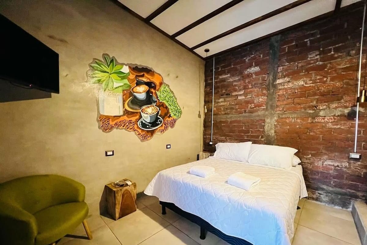Quarto Duplo ou Twin Standard | Ferro/tábua de engomar, Wi-fi grátis
