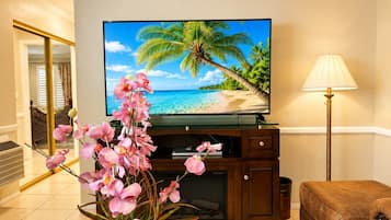 Suite de Luxo, varanda, vista para o oceano | Sala de estar