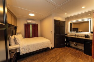 Quarto Individual, 1 cama queen-size, acessível | Cortinas/cortinados opacos, quartos insonorizados