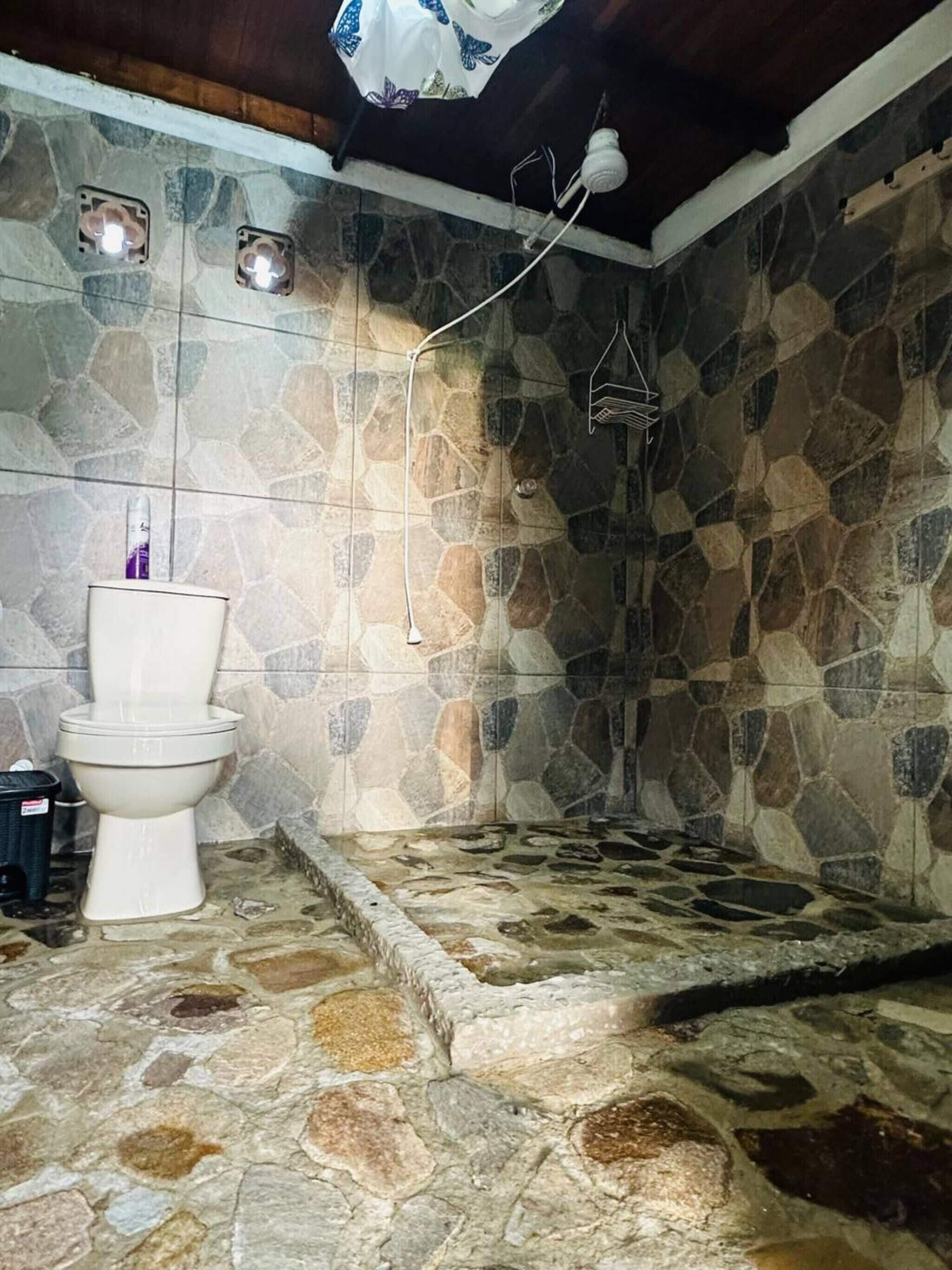 Cabine, 2 quartos, fumadores, pátio | Casa de banho