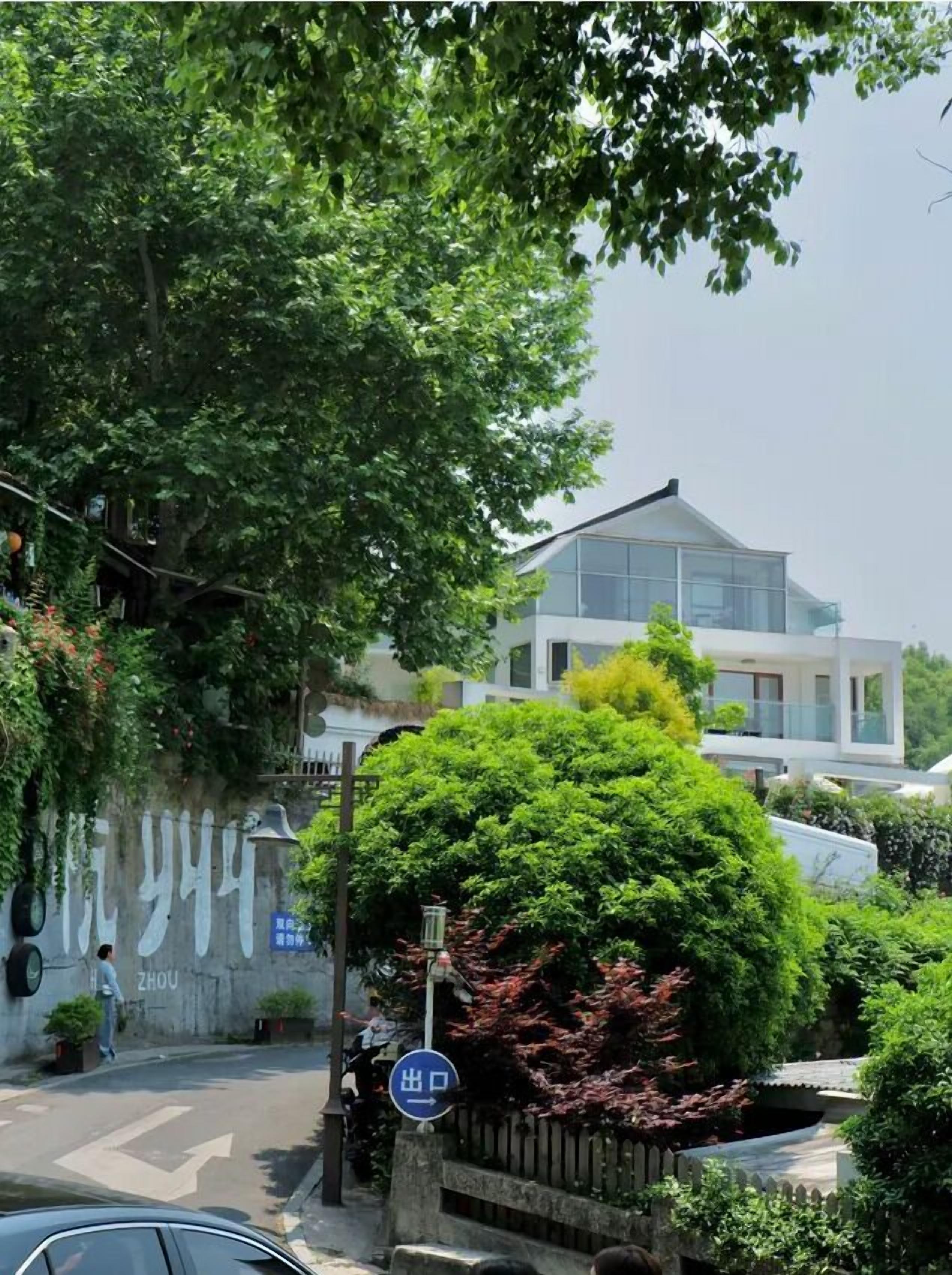 Fachada da propriedade