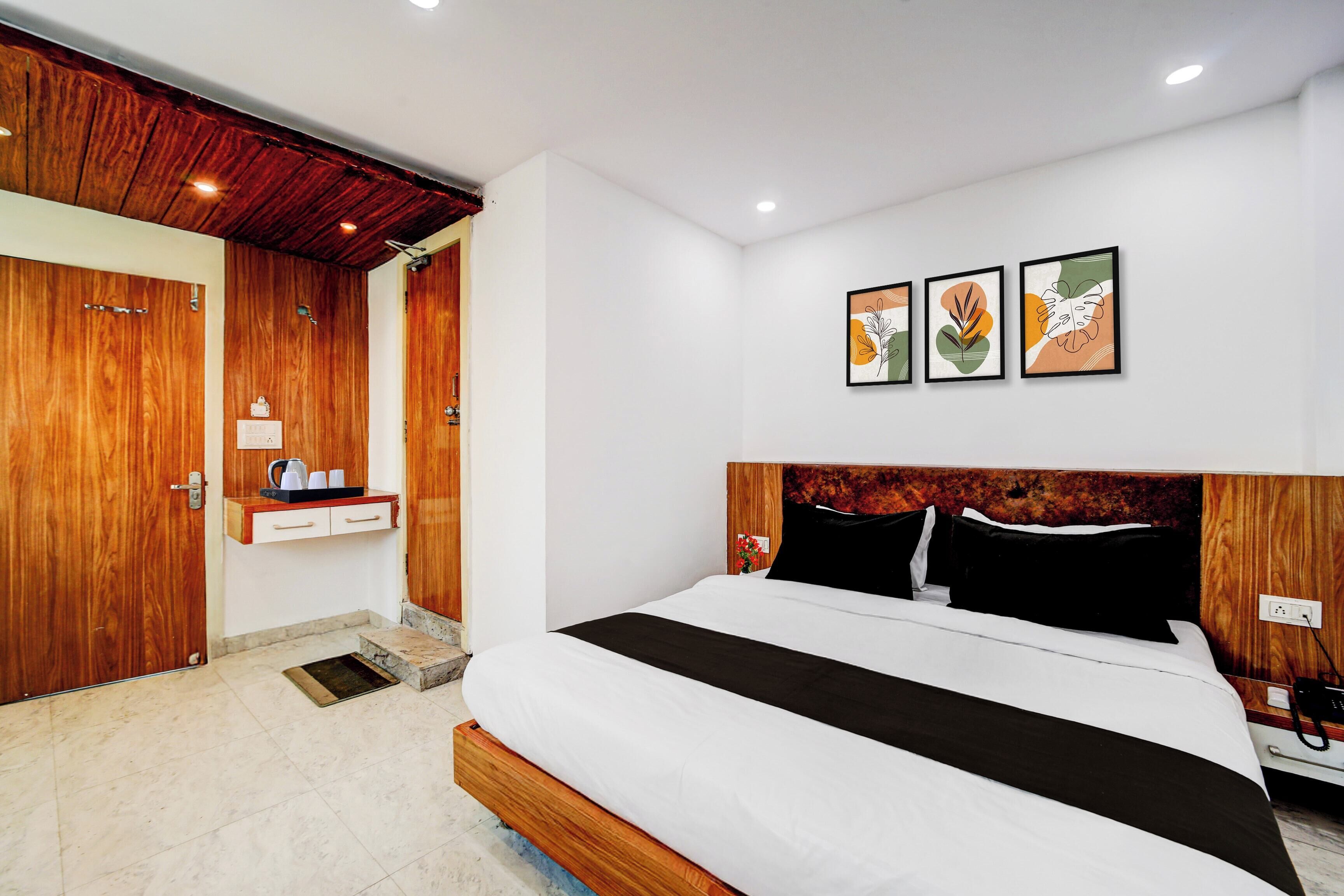Quarto luxo | Escrivaninha, Wi-Fi de cortesia, roupa de cama