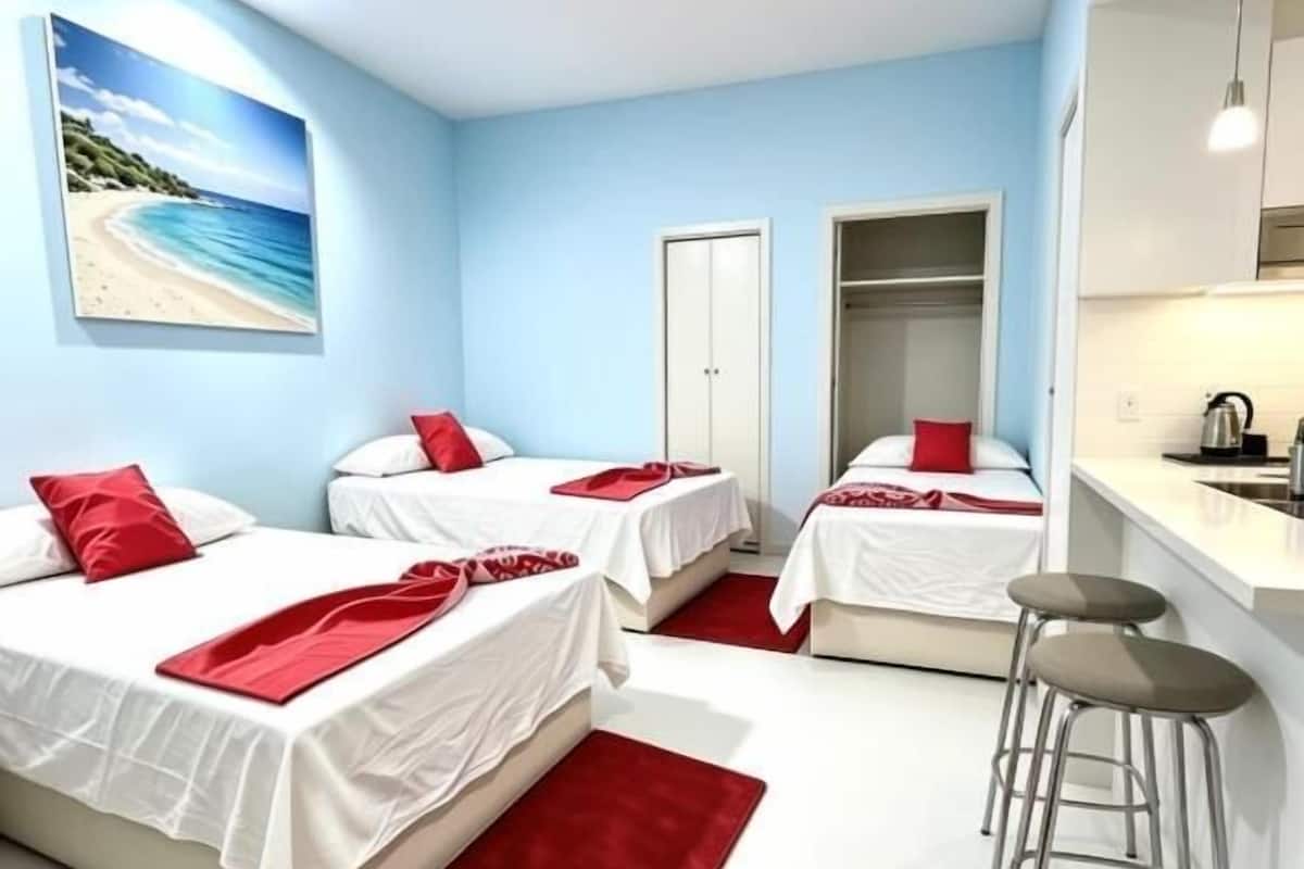 Quarto Familiar | Roupa de cama fornecida 