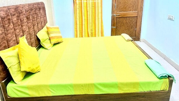 Quarto casal luxo, sacada, vista para a cidade | Wi-Fi de cortesia