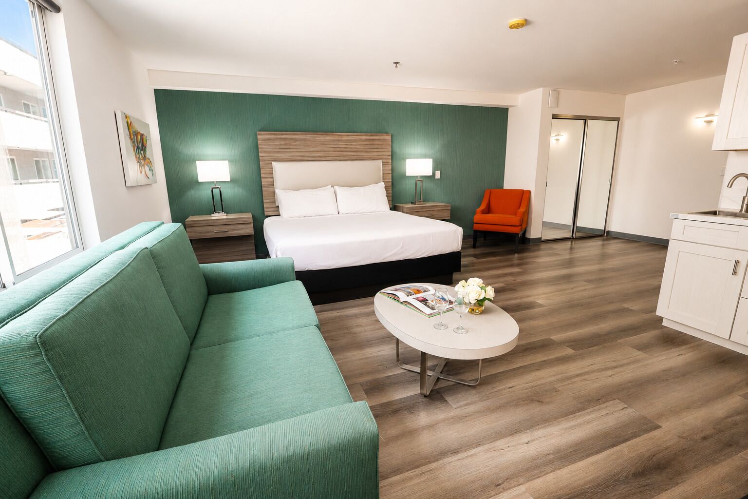 King Studio Suite | Access To Outdoor Swim-spa, Rooftop Terrace & Onsite Dining - San Diego, CA